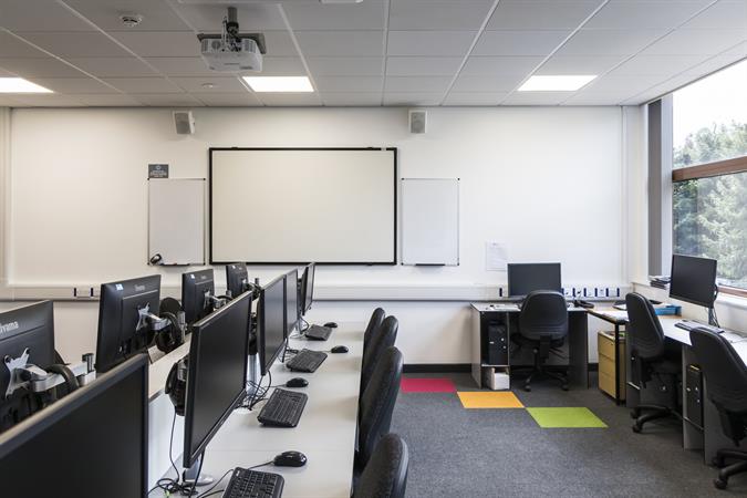 Careers at Heart of Worcestershire College - Redditch, United Kingdom ...